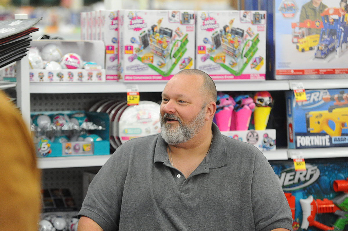 Kenosha County Deputy Sheriff Association Showers Kids With Gifts ...