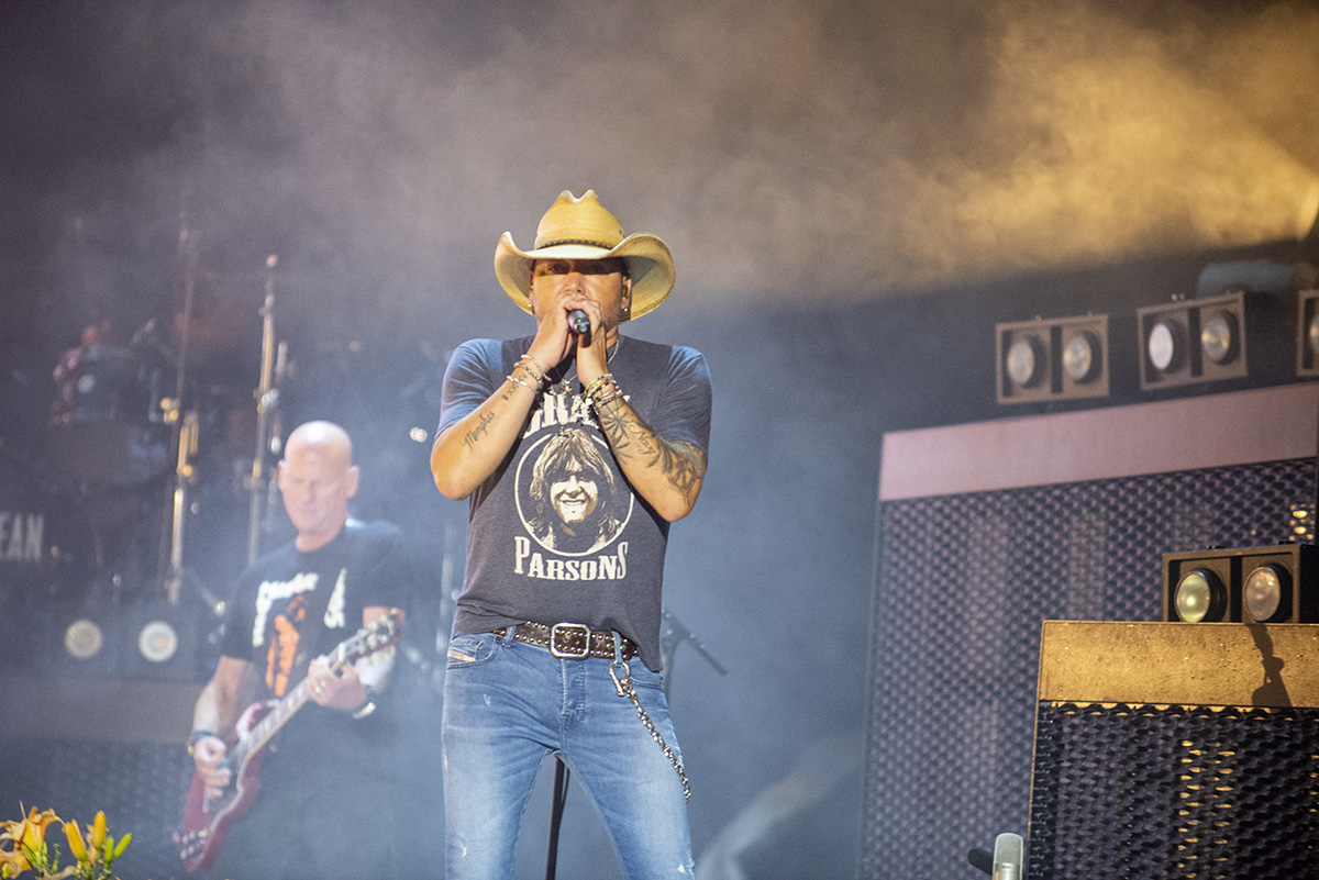 Jason Aldean At Country Thunder 2023 (Photos) - Kenosha County Eye