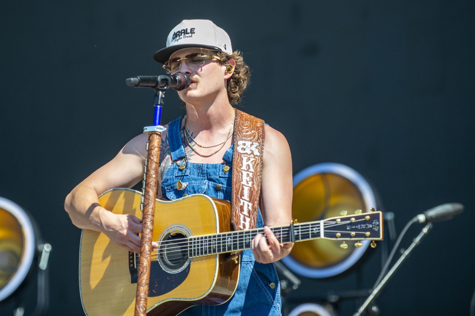 Jelly Roll Shines, Rain Falls, and Braxton Keith Impresses at 2025 ...