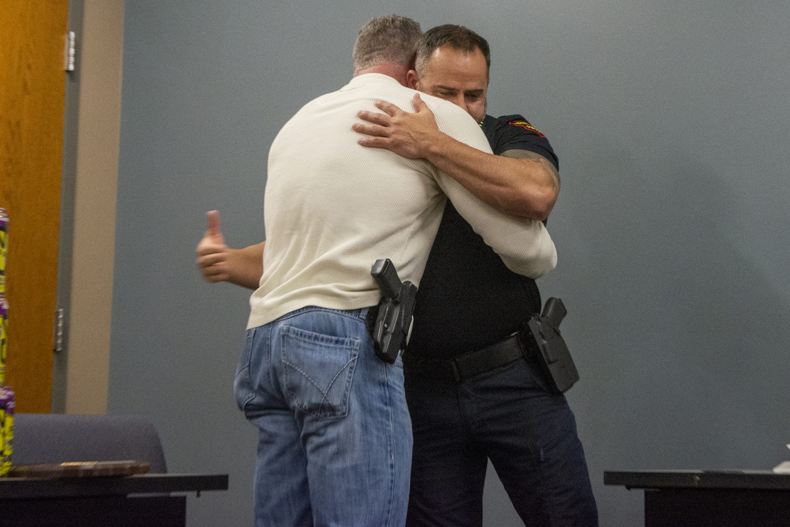 Detective Pete Deates Celebrated At Retirement Party After 23 Years Of ...