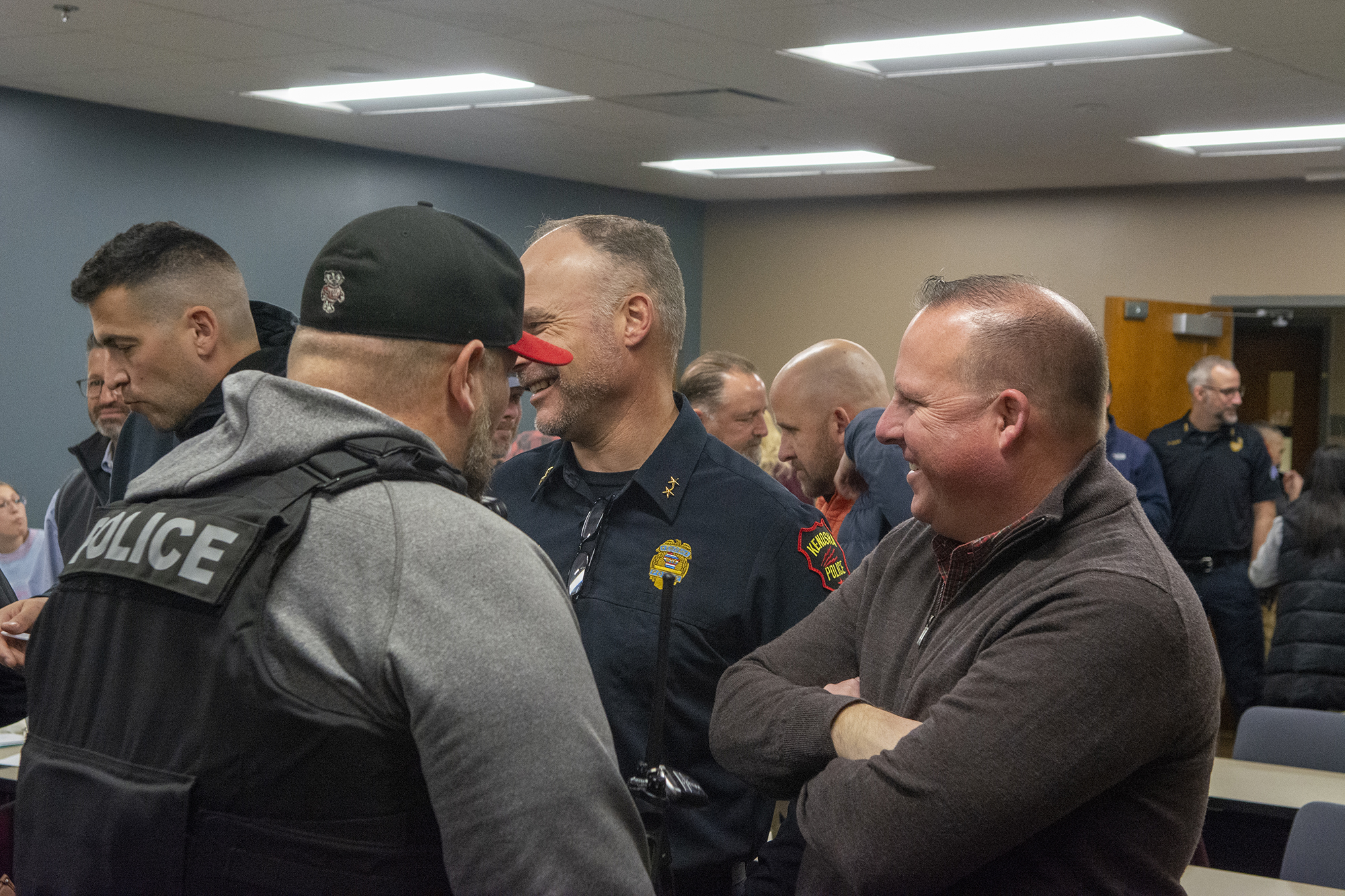 Detective Pete Deates Celebrated At Retirement Party After 23 Years Of ...