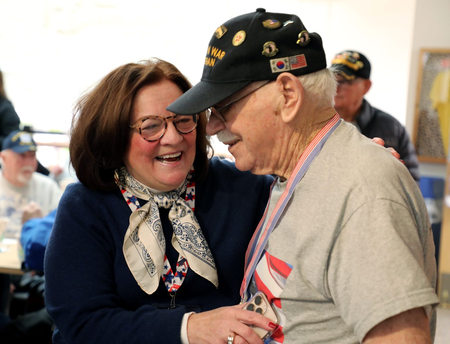 Army Veteran’s 95th Birthday Draws Navy Admiral to Kenosha Heroes Café ...